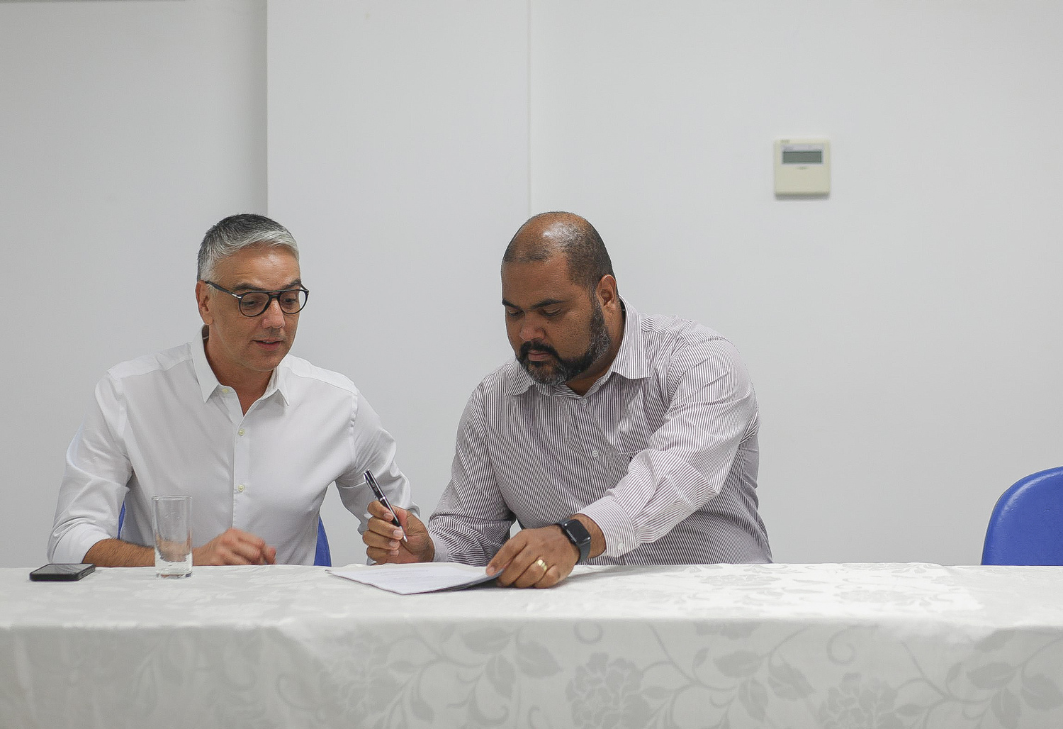 Portal UFS - Ordem de serviço para novo pórtico é assinada no campus ...